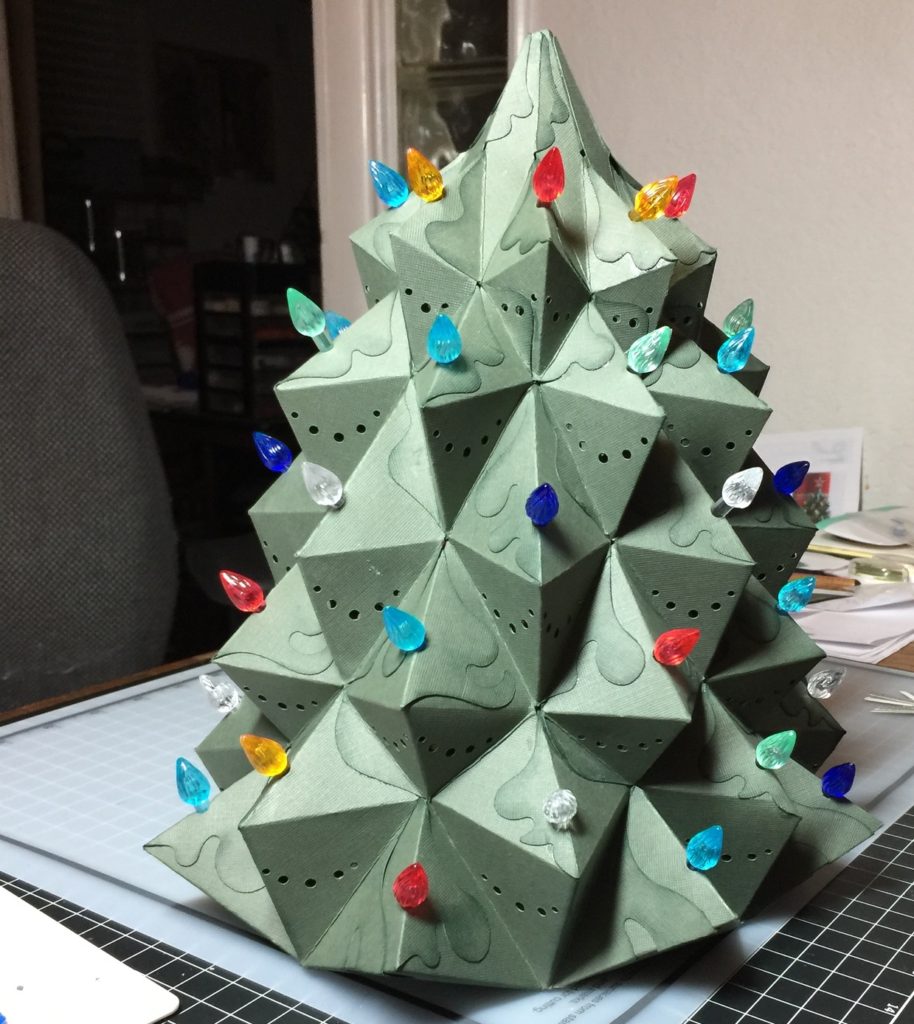 Handmade 3D Pop-Up Art Christmas Tree Decoration With Lights | Yarn and ...